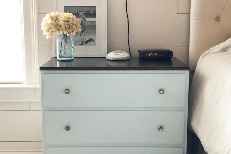 Nightstand Makeover - From Ugly to Functional with Paint
